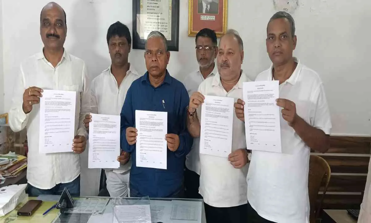 राहुल गांधी के खुलासे के बाद झारखंड कांग्रेस ने वोट चोरी के खिलाफ ...