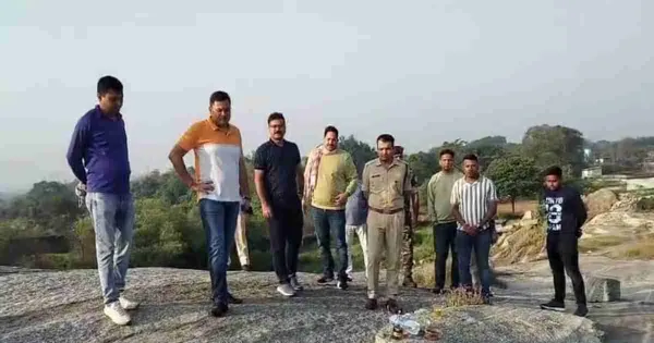 कुख्यात अपराधी सुजीत सिन्हा गिरोह के साथ पुलिस मुठभेड़, दो गिरफ्तार ...